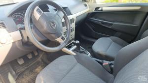 Opel Astra 2009 Šauļi, ar dzinēja tilpumu 1.30 L un nobraukumu 250 tūkst. km par 1050 €, foto 13 vietnē AUTOMOTO.COM.LV