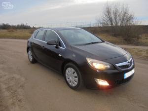 Opel Astra 2010 in Ukmerge, with an engine capacity of 2.00 L and mileage of 244 thousand km for 2400 €, photo  on AUTOMOTO.COM.LV
