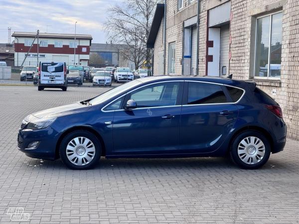 Opel Astra 2010 Kretinga, ar dzinēja tilpumu 1.60 L un nobraukumu 280 tūkst. km par 4350 €, foto 5 vietnē AUTOMOTO.COM.LV