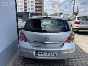 Opel Astra 2010 Talsi, ar dzinēja tilpumu 1.60 L un nobraukumu 238 tūkst. km par 2200 €, foto 5 vietnē AUTOMOTO.COM.LV