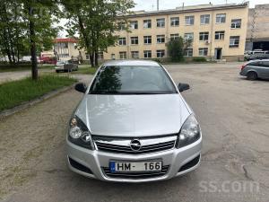 Opel Astra 2010 in Riga, with an engine capacity of 1.70 L and mileage of 259 thousand km for 1490 €, photo 3 on AUTOMOTO.COM.LV