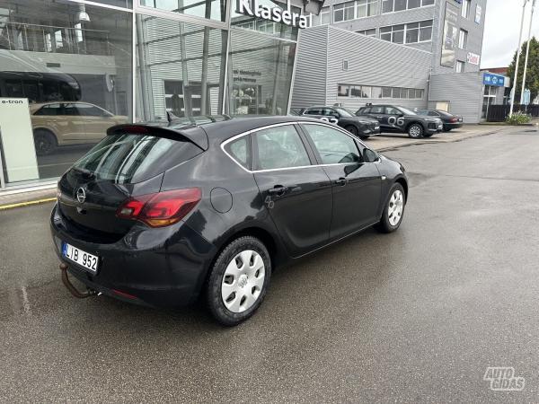 Opel Astra 2010 Klaipėda, ar dzinēja tilpumu 1.70 L un nobraukumu 319 tūkst. km par 2550 €, foto 8 vietnē AUTOMOTO.COM.LV