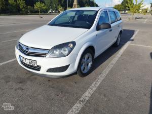 Opel Astra 2010 in Mazeikiai, with an engine capacity of 1.60 L and mileage of 245 thousand km for 1300 €, photo  on AUTOMOTO.COM.LV