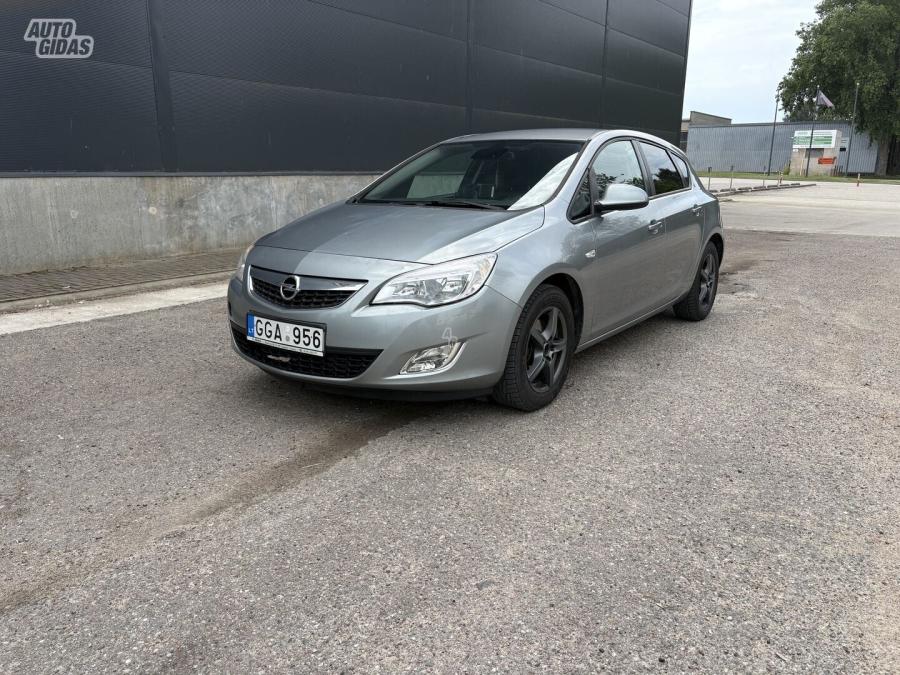 Opel Astra 2010 Klaipėda, ar dzinēja tilpumu 1.70 L un nobraukumu 269 tūkst. km par 2150 €, foto 1 vietnē AUTOMOTO.COM.LV