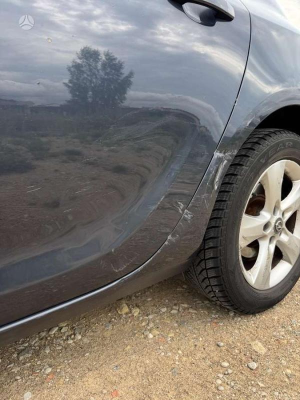 Opel Astra 2010 Kauņa, ar dzinēja tilpumu 1.69 L un nobraukumu 213 tūkst. km par 2300 €, foto 10 vietnē AUTOMOTO.COM.LV