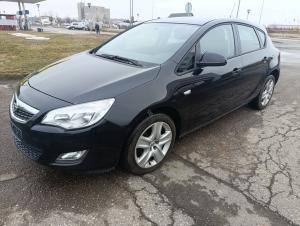 Opel Astra 2011 Kretinga, ar dzinēja tilpumu 1.40 L un nobraukumu 182 tūkst. km par 3750 €, foto  vietnē AUTOMOTO.COM.LV
