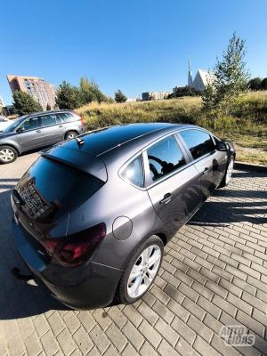 Opel Astra 2011 Viļņa, ar dzinēja tilpumu 1.70 L un nobraukumu 354 tūkst. km par 3150 €, foto  vietnē AUTOMOTO.COM.LV