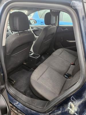 Opel Astra 2011 in Kaunas, with an engine capacity of 1.30 L and mileage of 246 thousand km for 3000 €, photo 5 on AUTOMOTO.COM.LV