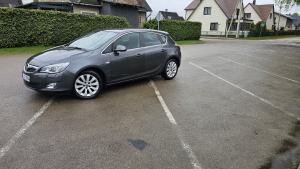 Opel Astra 2011 Kazlų Rūda, ar dzinēja tilpumu 1.70 L un nobraukumu 250 tūkst. km par 3100 €, foto  vietnē AUTOMOTO.COM.LV