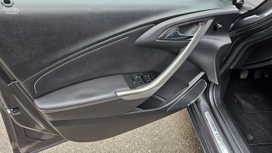 Opel Astra 2011 Kazlų Rūda, ar dzinēja tilpumu 1.70 L un nobraukumu 250 tūkst. km par 3100 €, foto 9 vietnē AUTOMOTO.COM.LV