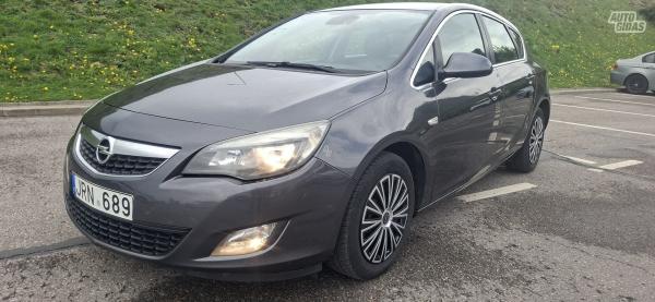 Opel Astra 2011 Viļņa, ar dzinēja tilpumu 1.70 L un nobraukumu 289 tūkst. km par 2450 €, foto 1 vietnē AUTOMOTO.COM.LV
