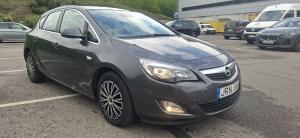 Opel Astra 2011 in Vilnius, with an engine capacity of 1.70 L and mileage of 289 thousand km for 2450 €, photo 4 on AUTOMOTO.COM.LV