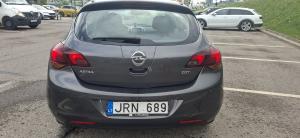 Opel Astra 2011 in Vilnius, with an engine capacity of 1.70 L and mileage of 289 thousand km for 2450 €, photo 9 on AUTOMOTO.COM.LV
