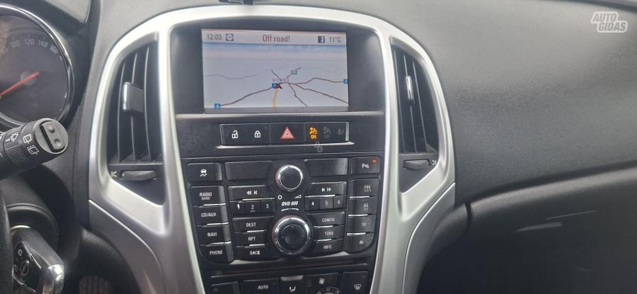 Opel Astra 2011 in Vilnius, with an engine capacity of 1.70 L and mileage of 289 thousand km for 2450 €, photo 14 on AUTOMOTO.COM.LV