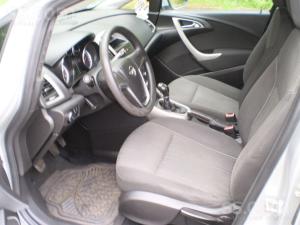 Opel Astra 2011 in Daugavpils, with an engine capacity of 1.70 L and mileage of 314 thousand km for 2180 €, photo 12 on AUTOMOTO.COM.LV
