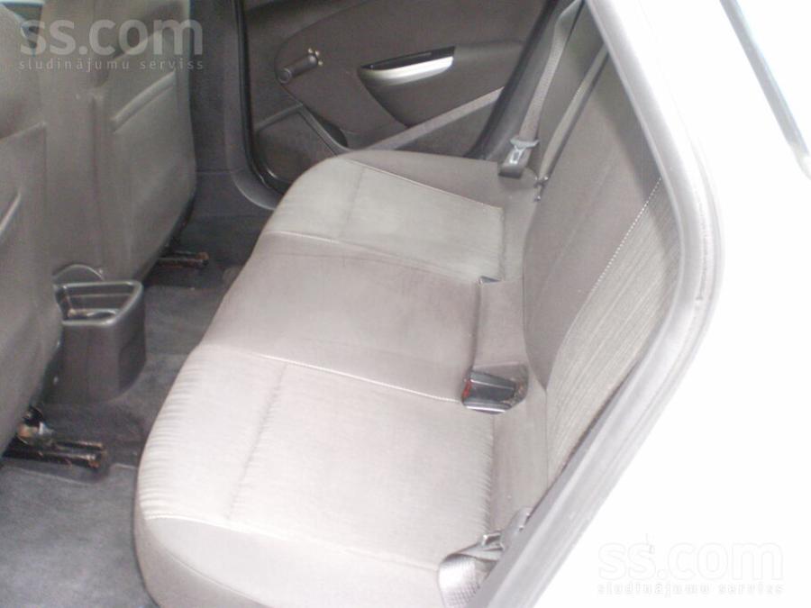 Opel Astra 2011 in Daugavpils, with an engine capacity of 1.70 L and mileage of 314 thousand km for 2180 €, photo 14 on AUTOMOTO.COM.LV