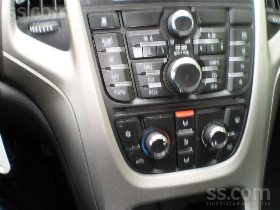 Opel Astra 2011 in Daugavpils, with an engine capacity of 1.70 L and mileage of 314 thousand km for 2180 €, photo 24 on AUTOMOTO.COM.LV