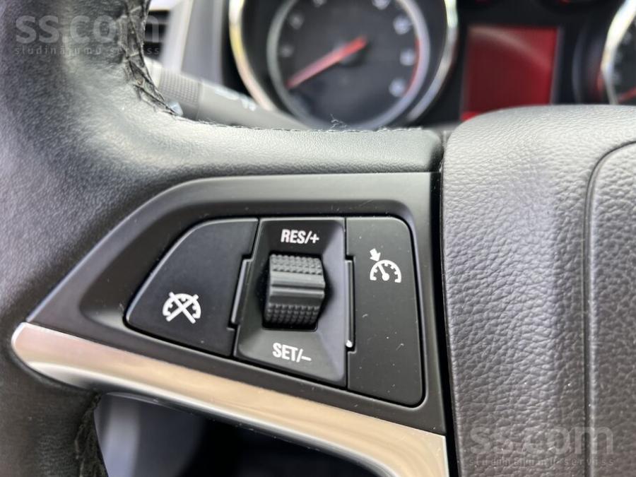 Opel Astra 2011 Cēsis, ar dzinēja tilpumu 1.40 L un nobraukumu 220 tūkst. km par 4800 €, foto 20 vietnē AUTOMOTO.COM.LV