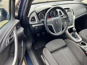 Opel Astra 2011 Cēsis, ar dzinēja tilpumu 1.40 L un nobraukumu 220 tūkst. km par 4800 €, foto 10 vietnē AUTOMOTO.COM.LV
