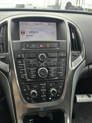 Opel Astra 2011 in Vilnius, with an engine capacity of 1.20 L and mileage of 0 thousand km for 1300 €, photo 10 on AUTOMOTO.COM.LV