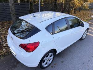 Опель Астра 2011 в Каунас, объемом двигателя 1.30 л и пробегом 111 тыс. км за 1950 €, фото 7 на AUTOMOTO.COM.LV
