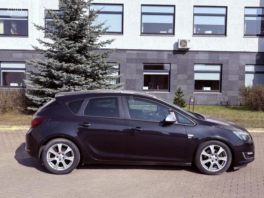 Opel Astra 2012 Viļņa, ar dzinēja tilpumu 2.00 L un nobraukumu 250 tūkst. km par 2800 €, foto 7 vietnē AUTOMOTO.COM.LV