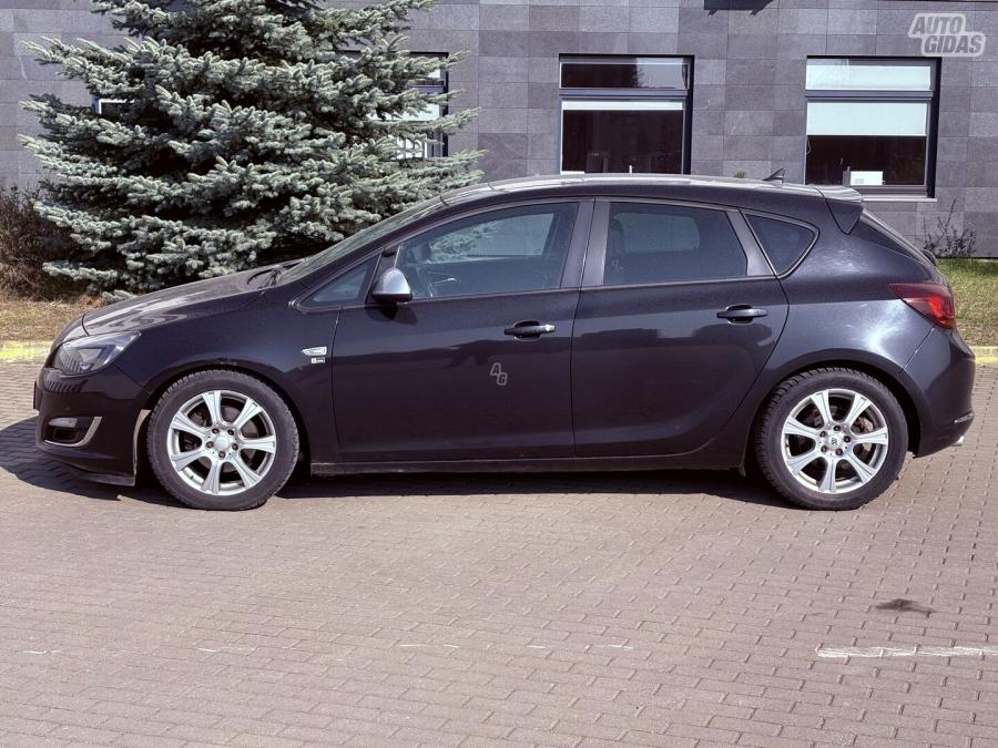 Opel Astra 2012 Viļņa, ar dzinēja tilpumu 2.00 L un nobraukumu 250 tūkst. km par 2800 €, foto 8 vietnē AUTOMOTO.COM.LV