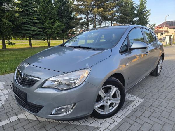 Opel Astra 2012 Jurbarkas, ar dzinēja tilpumu 1.60 L un nobraukumu 188 tūkst. km par 3650 €, foto 2 vietnē AUTOMOTO.COM.LV