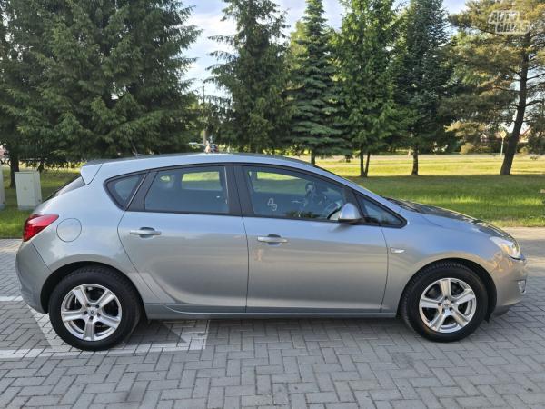 Opel Astra 2012 Jurbarkas, ar dzinēja tilpumu 1.60 L un nobraukumu 188 tūkst. km par 3650 €, foto 7 vietnē AUTOMOTO.COM.LV