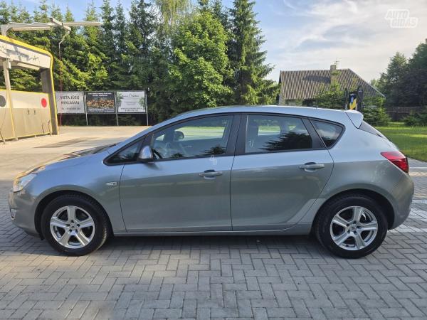 Opel Astra 2012 Jurbarkas, ar dzinēja tilpumu 1.60 L un nobraukumu 188 tūkst. km par 3650 €, foto 8 vietnē AUTOMOTO.COM.LV
