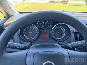 Opel Astra 2012 in Riga, with an engine capacity of 1.40 L and mileage of 145 thousand km for 3600 €, photo 11 on AUTOMOTO.COM.LV