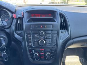 Opel Astra 2012 in Riga, with an engine capacity of 1.40 L and mileage of 145 thousand km for 3600 €, photo 12 on AUTOMOTO.COM.LV
