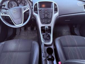 Opel Astra 2012 in Vilnius, with an engine capacity of 2.00 L and mileage of 250 thousand km for 2800 €, photo 6 on AUTOMOTO.COM.LV