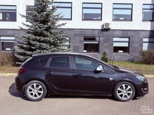 Opel Astra 2012 in Vilnius, with an engine capacity of 2.00 L and mileage of 250 thousand km for 2800 €, photo 7 on AUTOMOTO.COM.LV