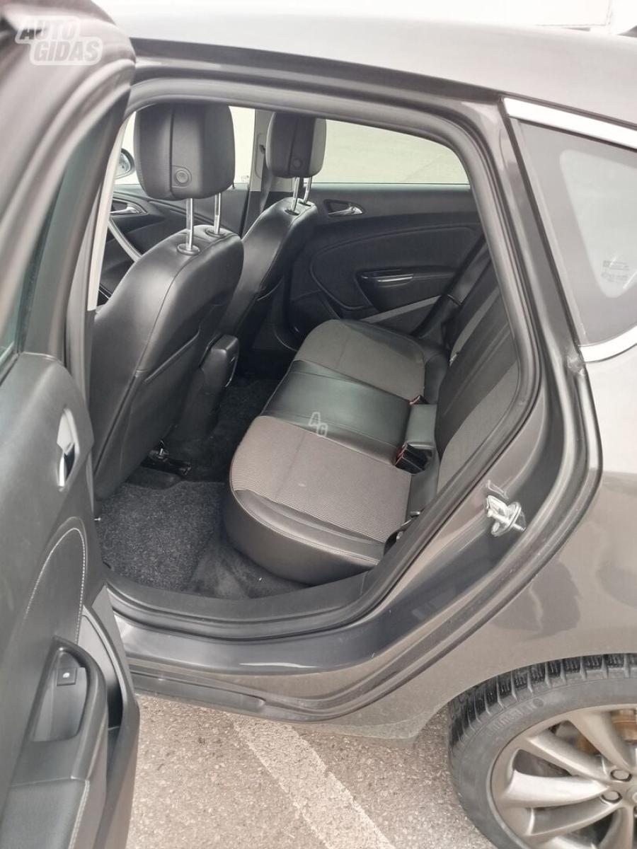 Opel Astra 2012 Marijampole, ar dzinēja tilpumu 1.60 L un nobraukumu 235 tūkst. km par 3150 €, foto 9 vietnē AUTOMOTO.COM.LV