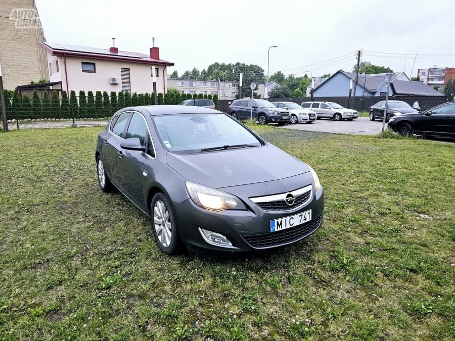 Opel Astra 2012 Kauņa, ar dzinēja tilpumu 1.40 L un nobraukumu 258 tūkst. km par 1900 €, foto 1 vietnē AUTOMOTO.COM.LV