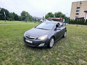 Opel Astra 2012 Kauņa, ar dzinēja tilpumu 1.40 L un nobraukumu 258 tūkst. km par 1900 €, foto 5 vietnē AUTOMOTO.COM.LV