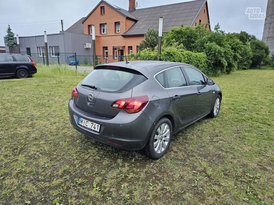 Opel Astra 2012 Kauņa, ar dzinēja tilpumu 1.40 L un nobraukumu 258 tūkst. km par 1900 €, foto 6 vietnē AUTOMOTO.COM.LV