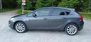 Opel Astra 2012 Tallina, ar dzinēja tilpumu 1.40 L un nobraukumu 159 tūkst. km par 4000 €, foto 22 vietnē AUTOMOTO.COM.LV