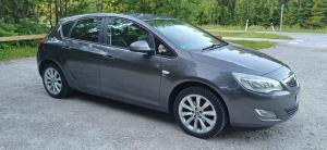 Opel Astra 2012 Tallina, ar dzinēja tilpumu 1.40 L un nobraukumu 159 tūkst. km par 4000 €, foto 25 vietnē AUTOMOTO.COM.LV