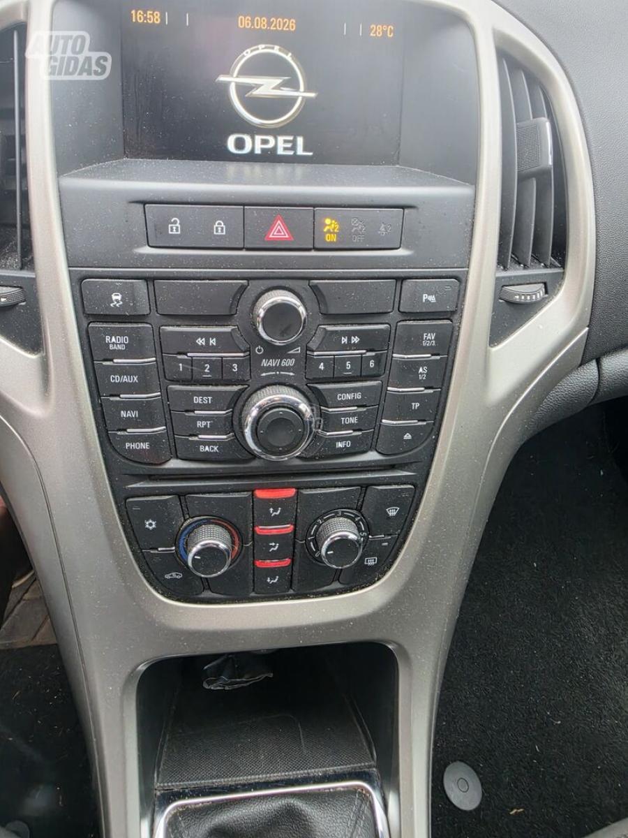 Opel Astra 2012 Viļņa, ar dzinēja tilpumu 1.20 L un nobraukumu 185 tūkst. km par 2600 €, foto 13 vietnē AUTOMOTO.COM.LV