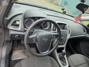 Opel Astra 2012 in Vilnius, with an engine capacity of 1.20 L and mileage of 185 thousand km for 2600 €, photo 16 on AUTOMOTO.COM.LV