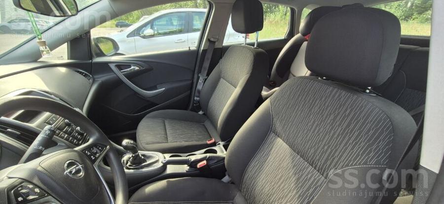 Opel Astra 2013 Rīga, ar dzinēja tilpumu 1.40 L un nobraukumu 139 tūkst. km par 4000 €, foto 12 vietnē AUTOMOTO.COM.LV