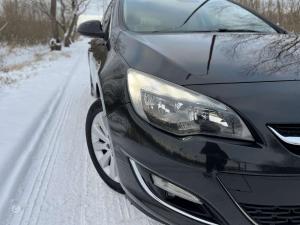 Opel Astra 2015 in Siauliai, with an engine capacity of 1.60 L and mileage of 194 thousand km for 4950 €, photo 8 on AUTOMOTO.COM.LV