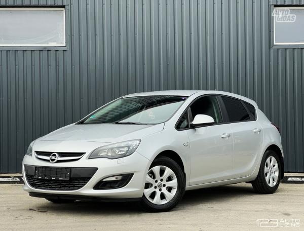 Opel Astra 2015 in Taurage, with an engine capacity of 1.60 L and mileage of 245 thousand km for 4600 €, photo 1 on AUTOMOTO.COM.LV