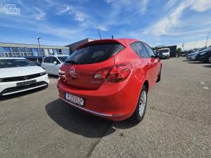 Opel Astra 2015 in Kaunas, with an engine capacity of 2.00 L and mileage of 272 thousand km for 3150 €, photo 19 on AUTOMOTO.COM.LV