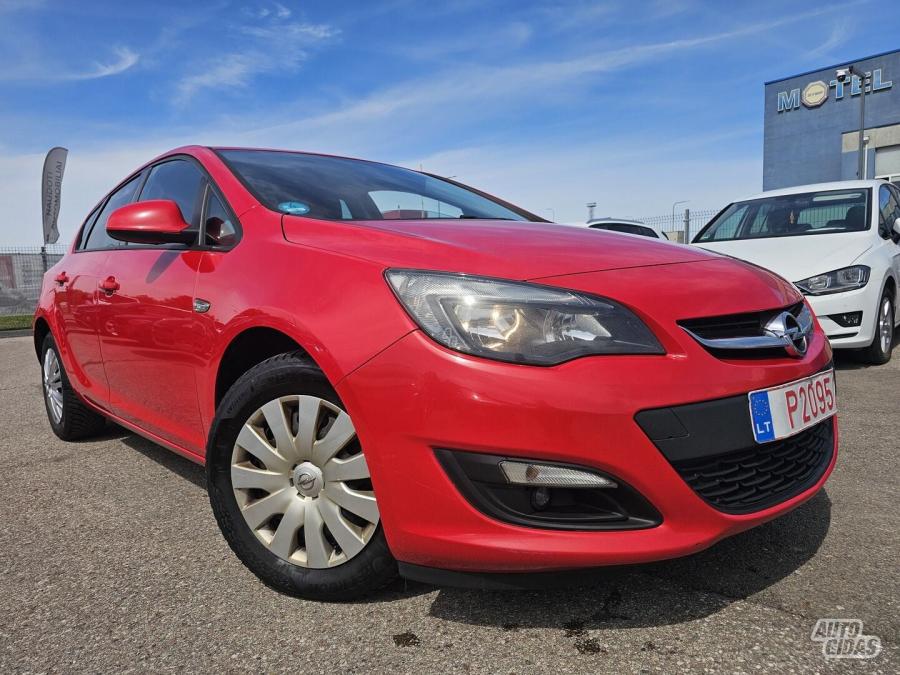 Opel Astra 2015 in Kaunas, with an engine capacity of 2.00 L and mileage of 272 thousand km for 3150 €, photo 29 on AUTOMOTO.COM.LV