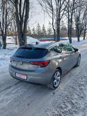Opel Astra 2016 in Kaunas, with an engine capacity of 1.60 L and mileage of 245 thousand km for 6650 €, photo 3 on AUTOMOTO.COM.LV