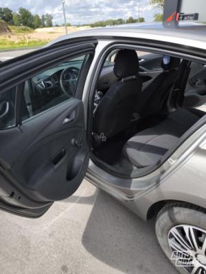 Opel Astra 2016 in Siauliai, with an engine capacity of 1.40 L and mileage of 85 thousand km for 6800 €, photo 13 on AUTOMOTO.COM.LV