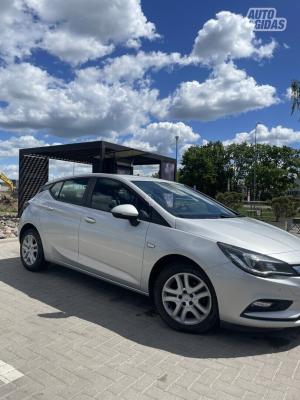Opel Astra 2017 in Taurage, with an engine capacity of 1.60 L and mileage of 237 thousand km for 4500 €, photo 3 on AUTOMOTO.COM.LV